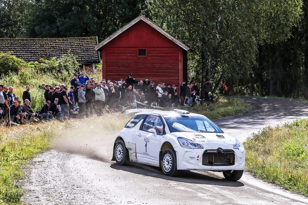 ”RAAKA-ARSKA” VIHAVAINEN TÄHDITTÄÄ AUTOTARVIKE RALLISARJAA ...